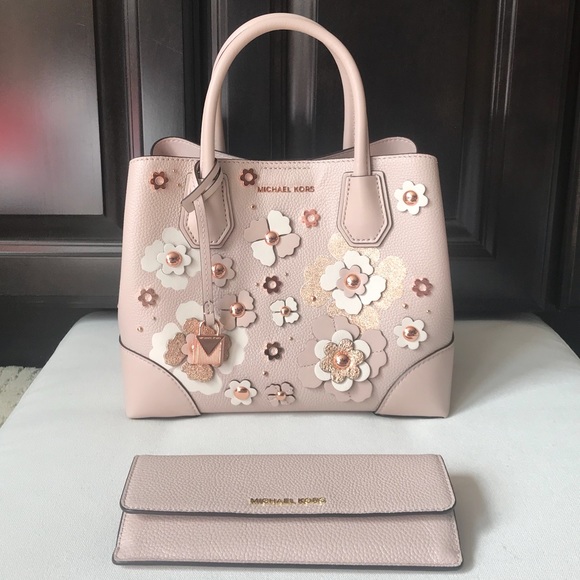 MICHAEL Michael Kors | Bags | Michael Kors Pink Floral Appliqu Satchel ...